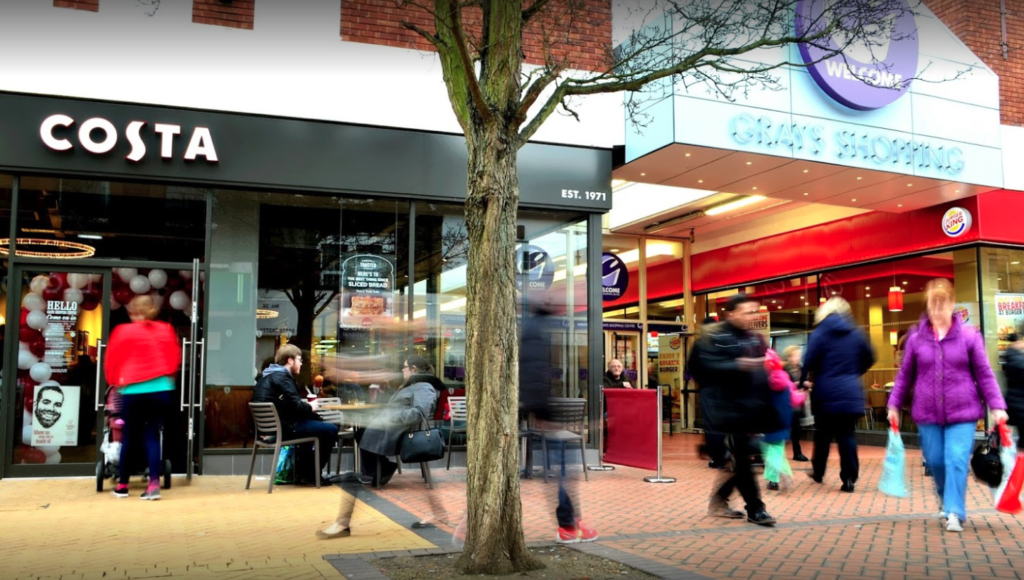 Grays Shopping Centre - Digital Billboards & Advertising Screens ...