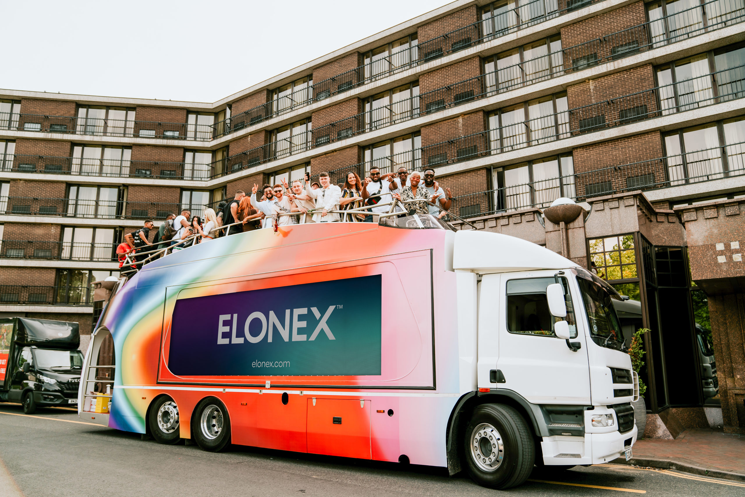All Aboard the Elonex LED Party Bus! - Elonex Outdoor Media
