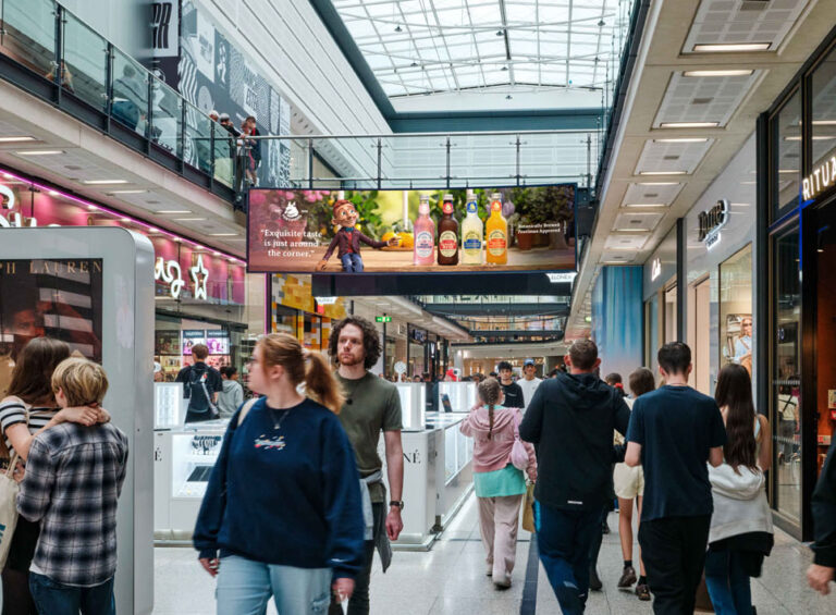 We’ve just gone bigger and better at Manchester Arndale! - Elonex ...
